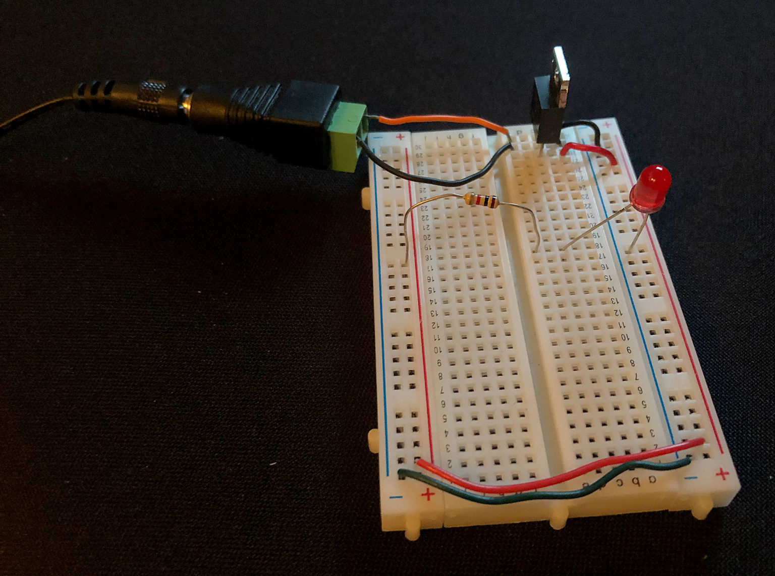 Setting up a Breadboard – Physical Computing & Alternative Interfaces